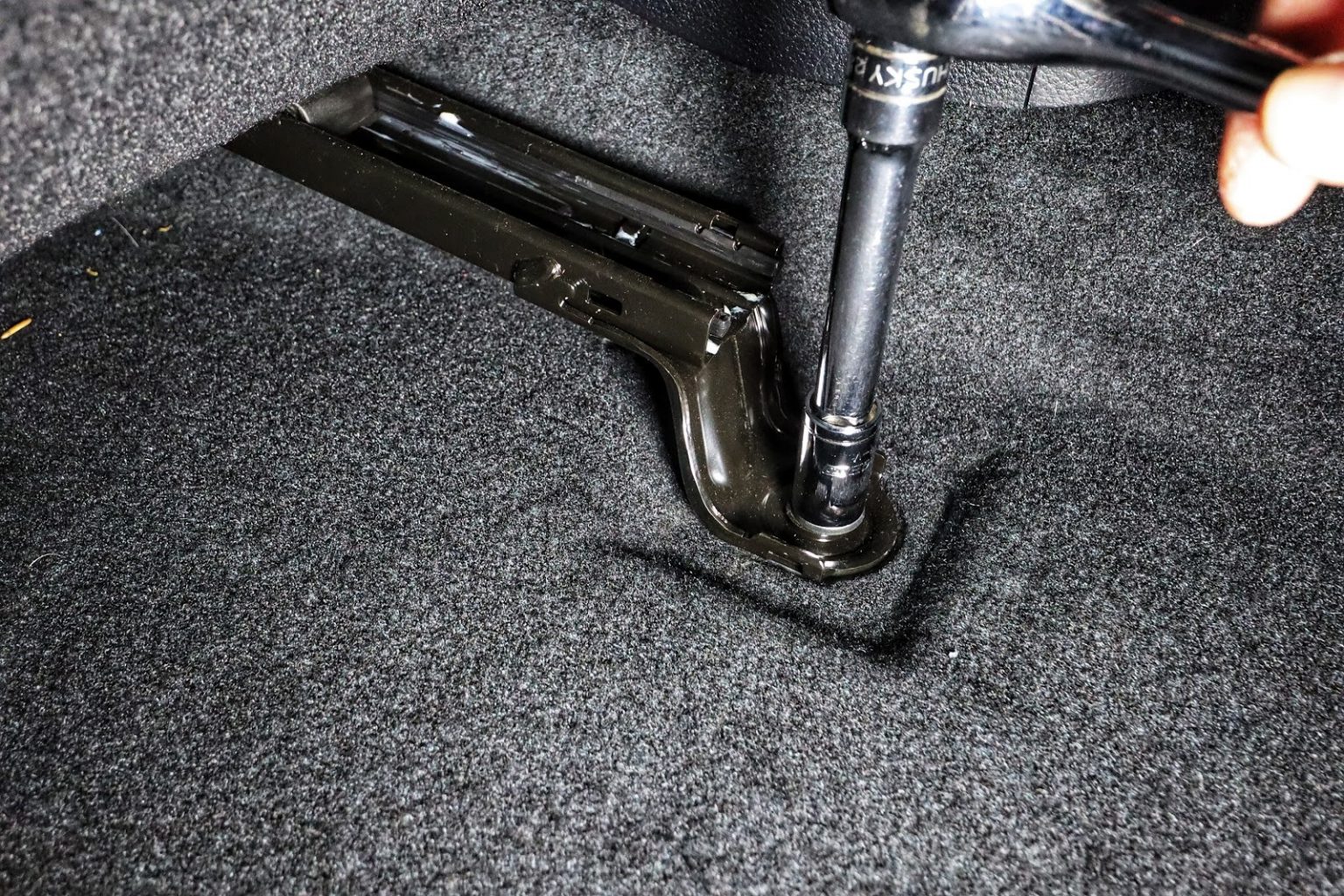 Desert Does It Seat Jackers & Multi-Mount Panel on 3rd Gen Tacoma