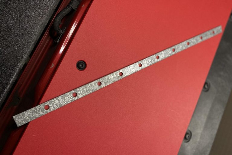 Wilco Offroad Bed Rail Tire Carrier Install & Review