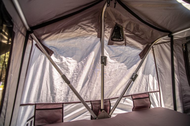 Hutch Tents Daly 2 Rooftop Tent - Install & Setup