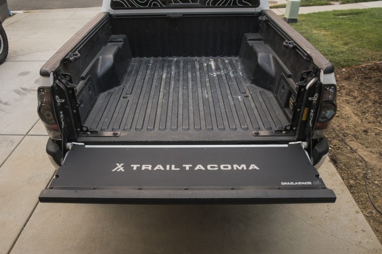 SnailArmor Custom Aluminum Tailgate Panel Review