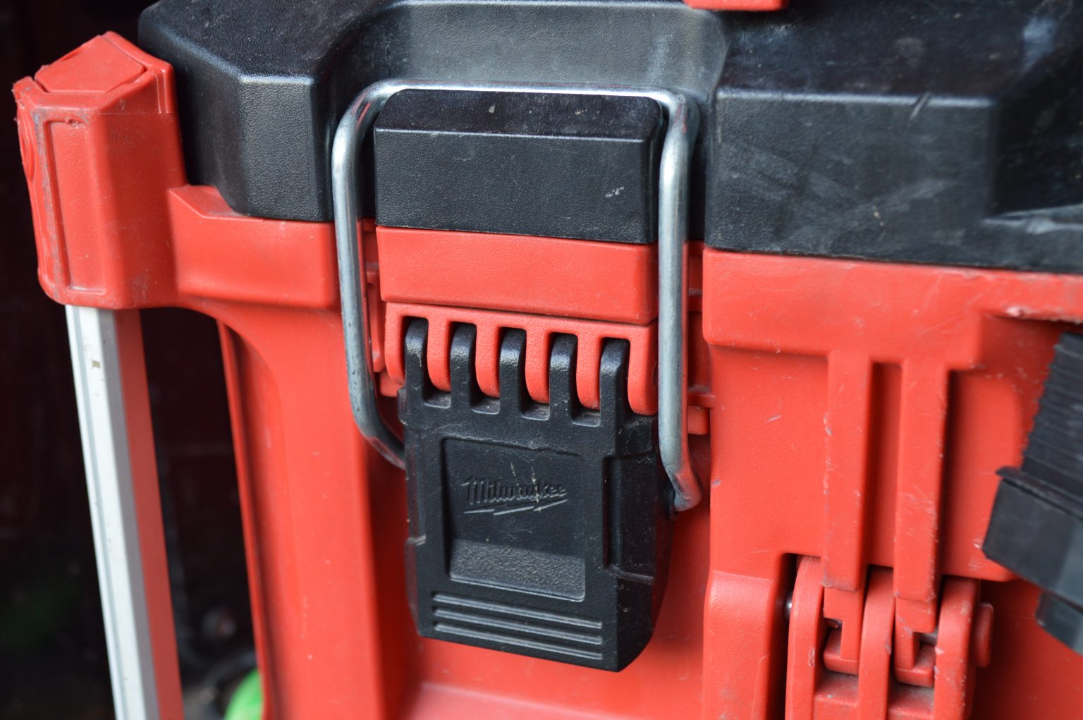 Milwaukee PACKOUT Modular Tool Box Storage System Review