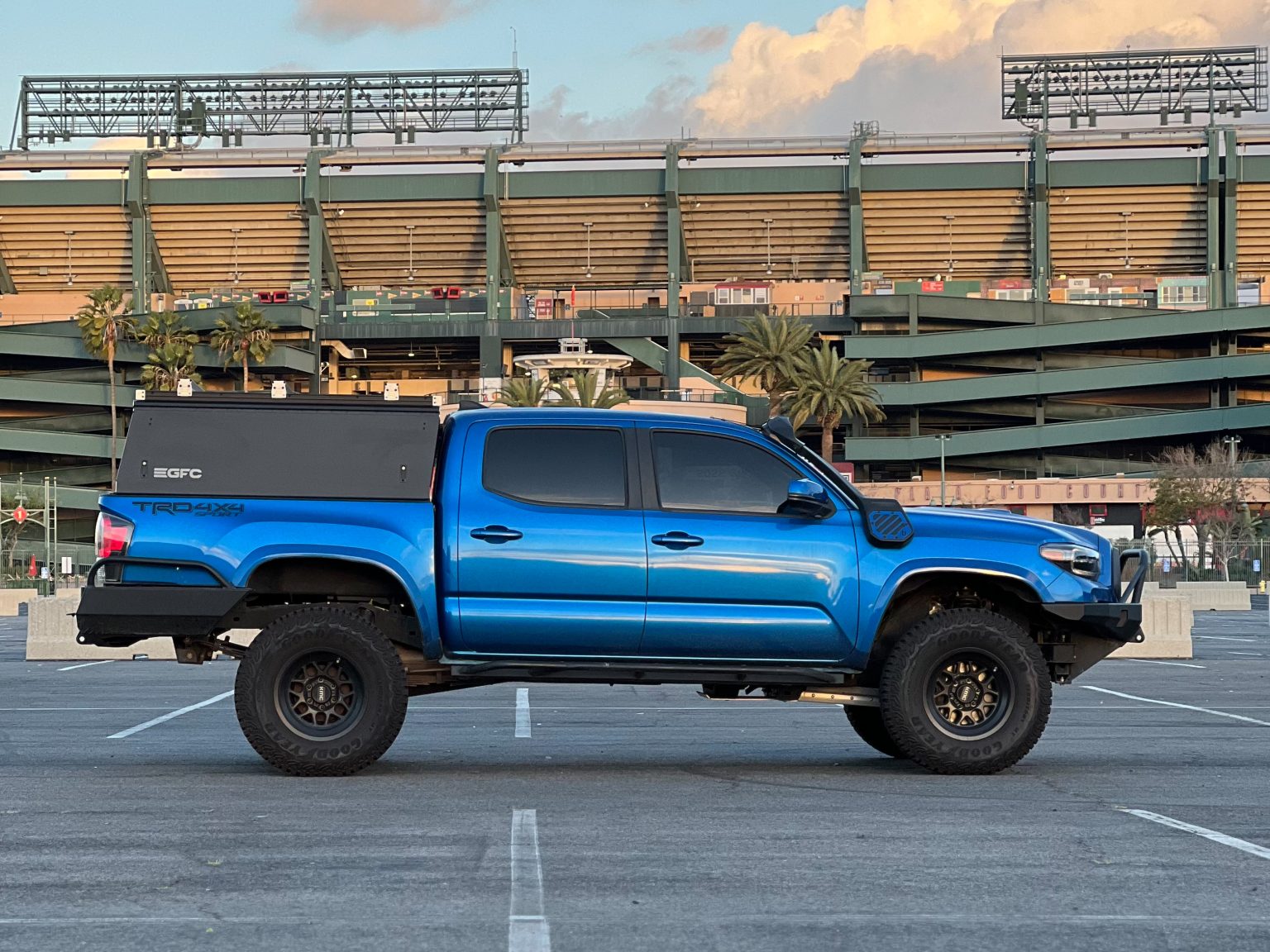 Aluminum Vs. Fiberglass Camper Shells - Which Is Best for You?