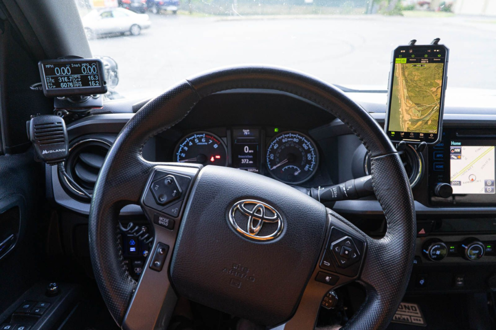 7 Dash Mount Setups For 2nd & 3rd Gen Tacoma