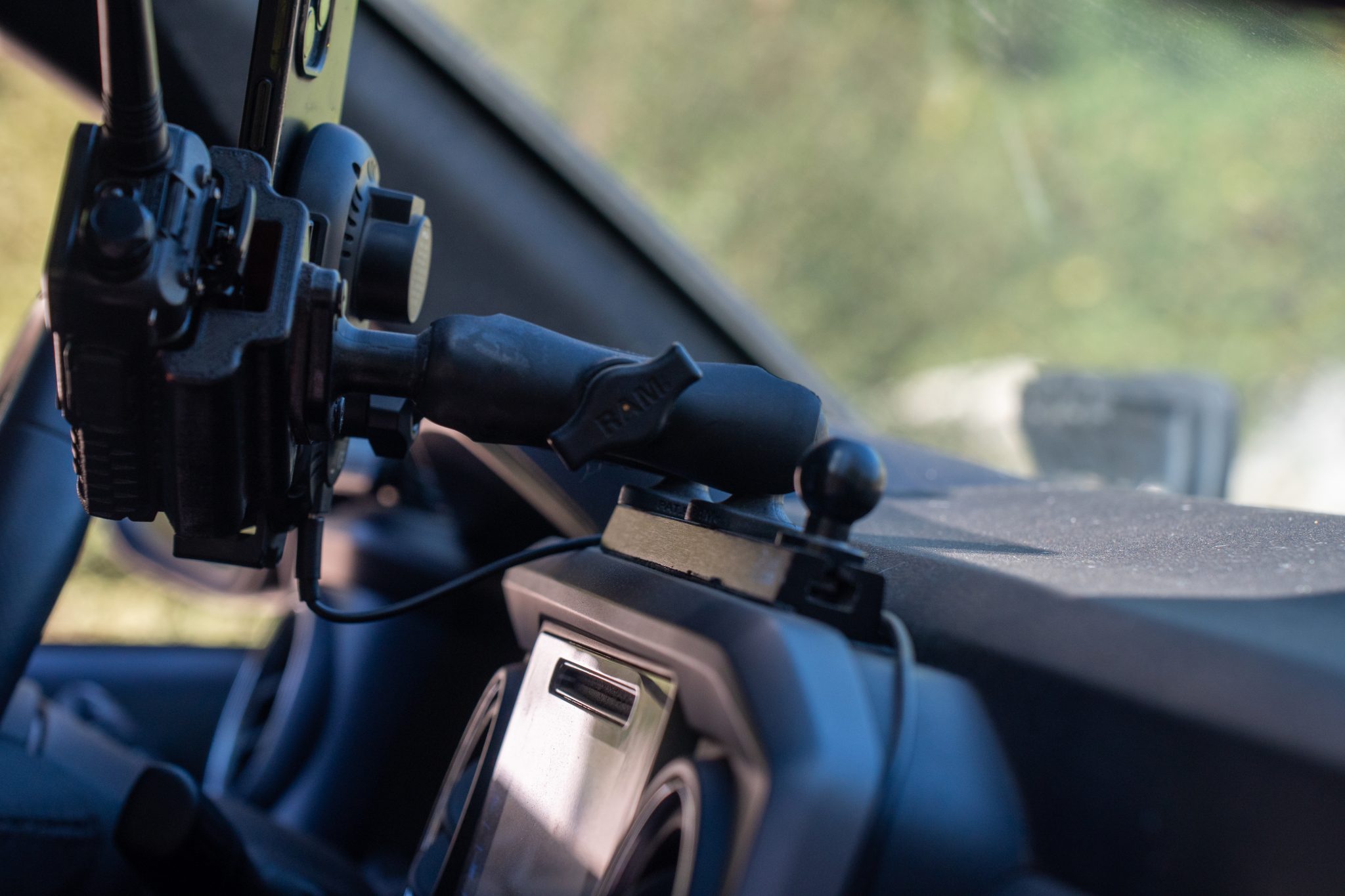 67 Designs TacoRail Dash Accessory Mount Review