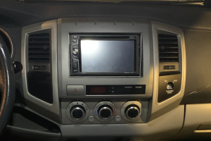 6 Example Head Unit Setups For Tacoma