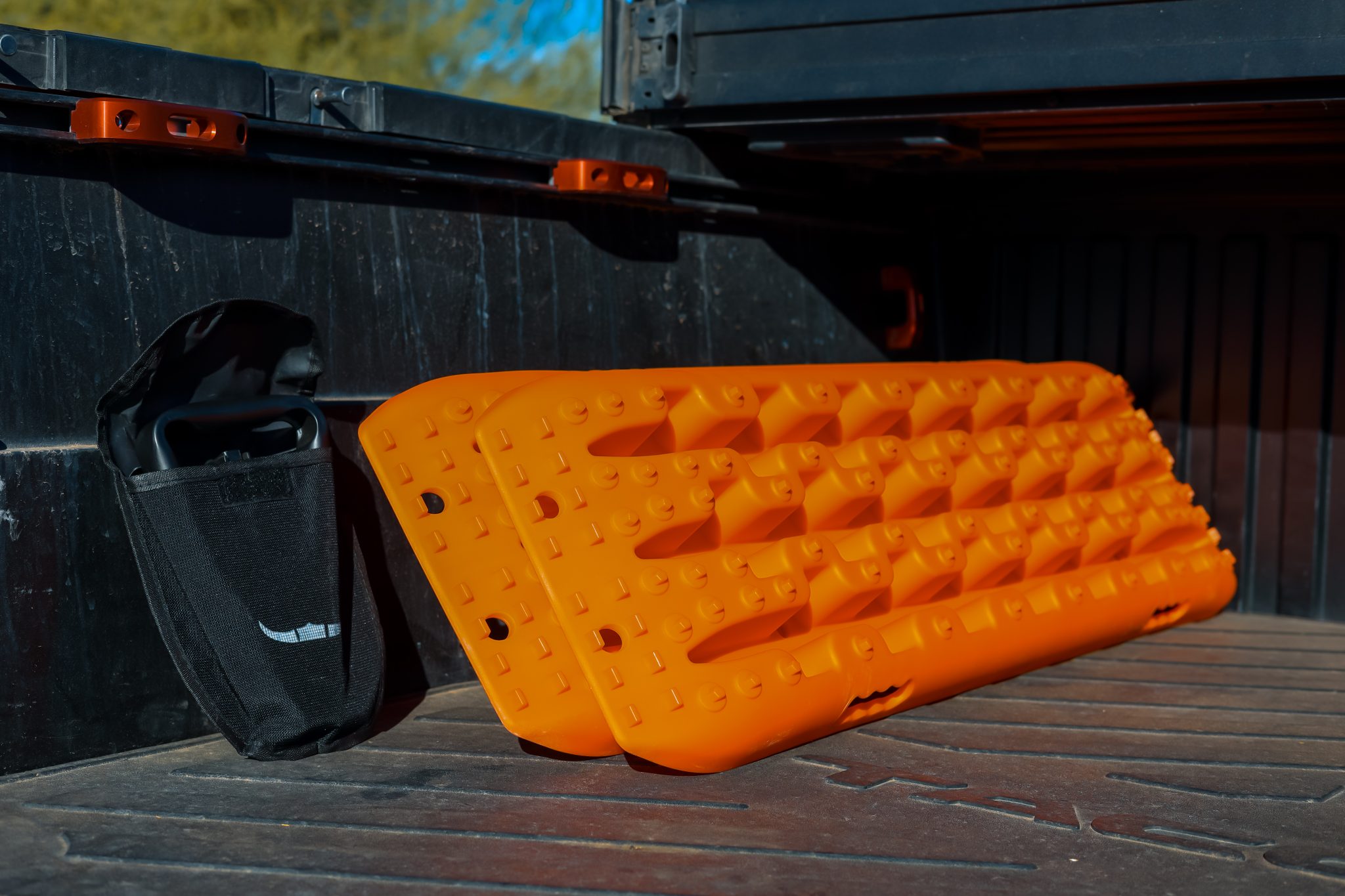 Rugged Ridge Offroad Traction Recovery Kit - Review & Overview