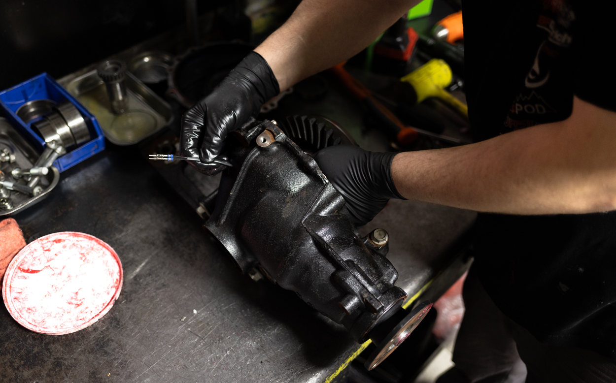 What Is An E-Locker? Beginner's Guide